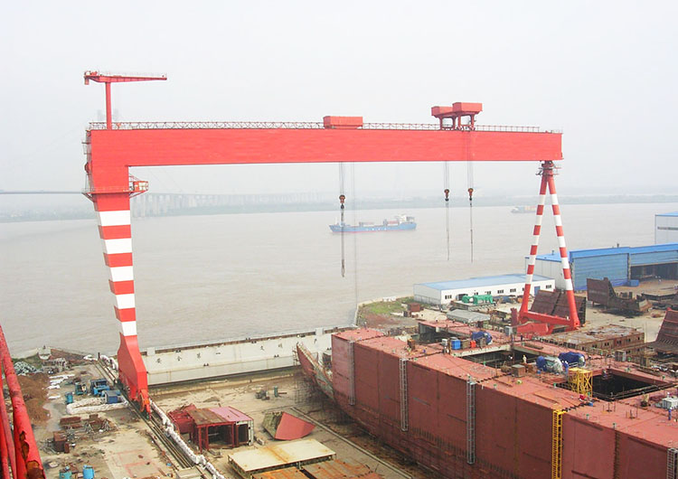 Ship building gantry cranes - Slkjcrane