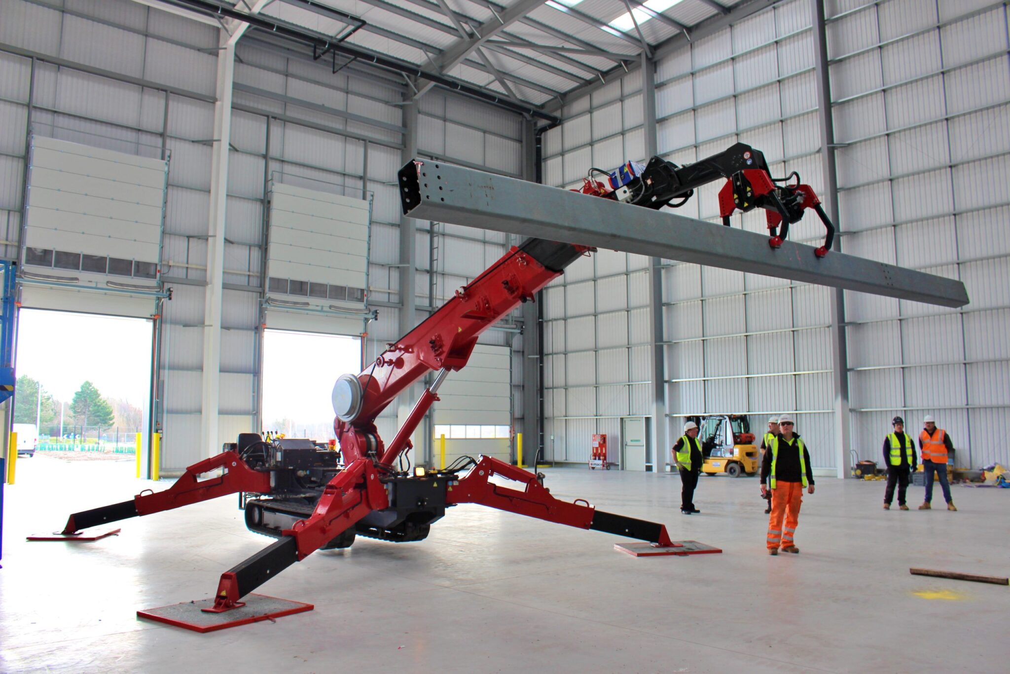 Mini Spider Crane: Transforming Lifting in Tight Spaces - Slkjcrane